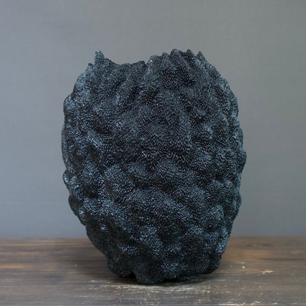 Black Sea Urchin #LK733 - Sara Japanese Pottery