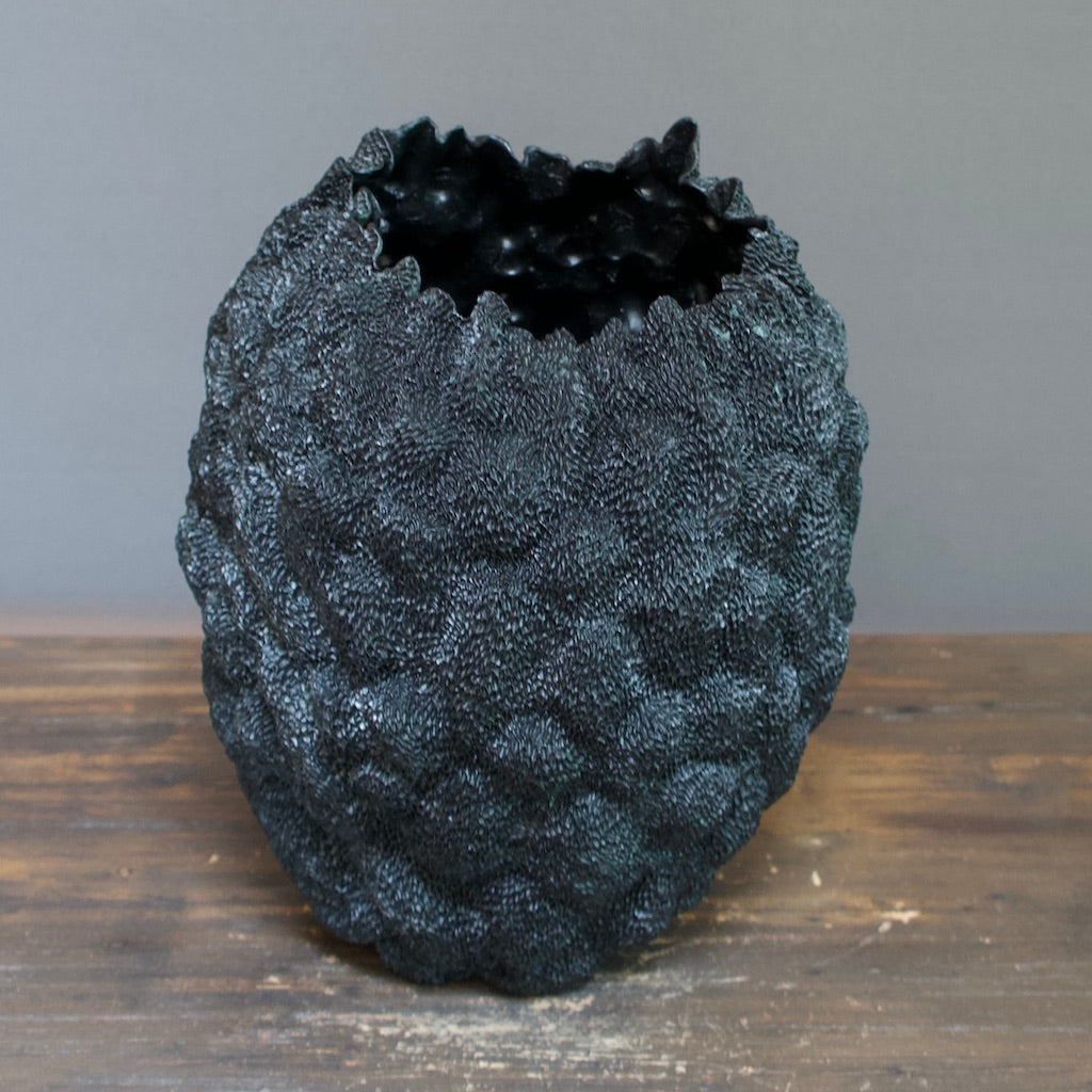 Black Sea Urchin #LK733 - Sara Japanese Pottery